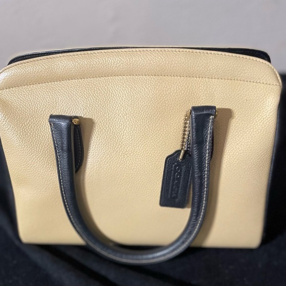 Coach | Bags | Vintage Coach Madison Sutton Satchel Ivory Black Pebbled ...